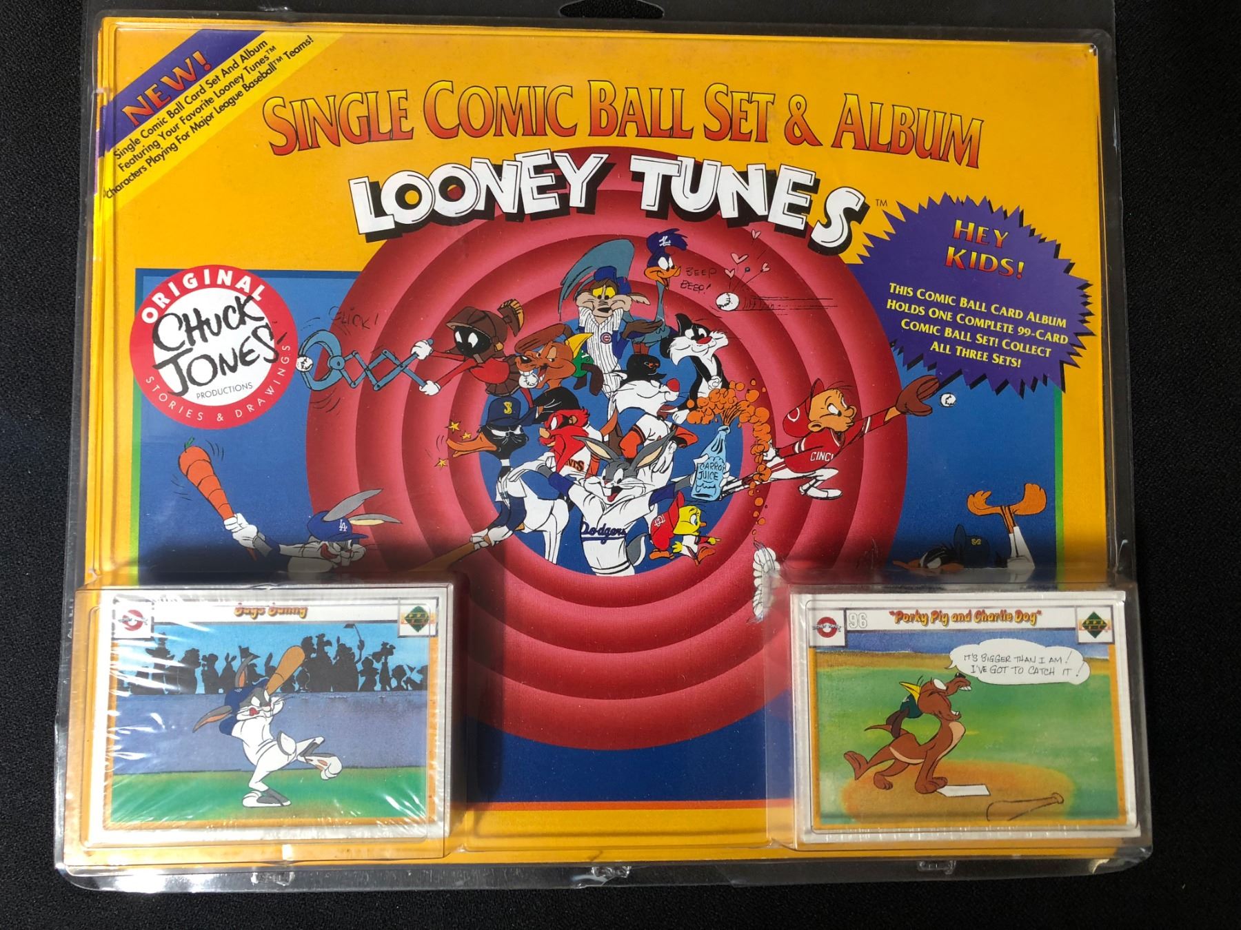 Looney Tunes Single Comic Ball Set And Album