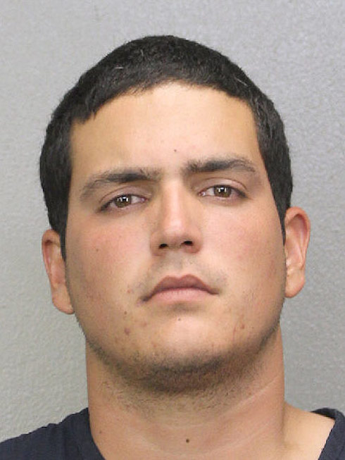 Mug Shot Florida Man Disemboweled Girlfriend For Calling Out Exs Name