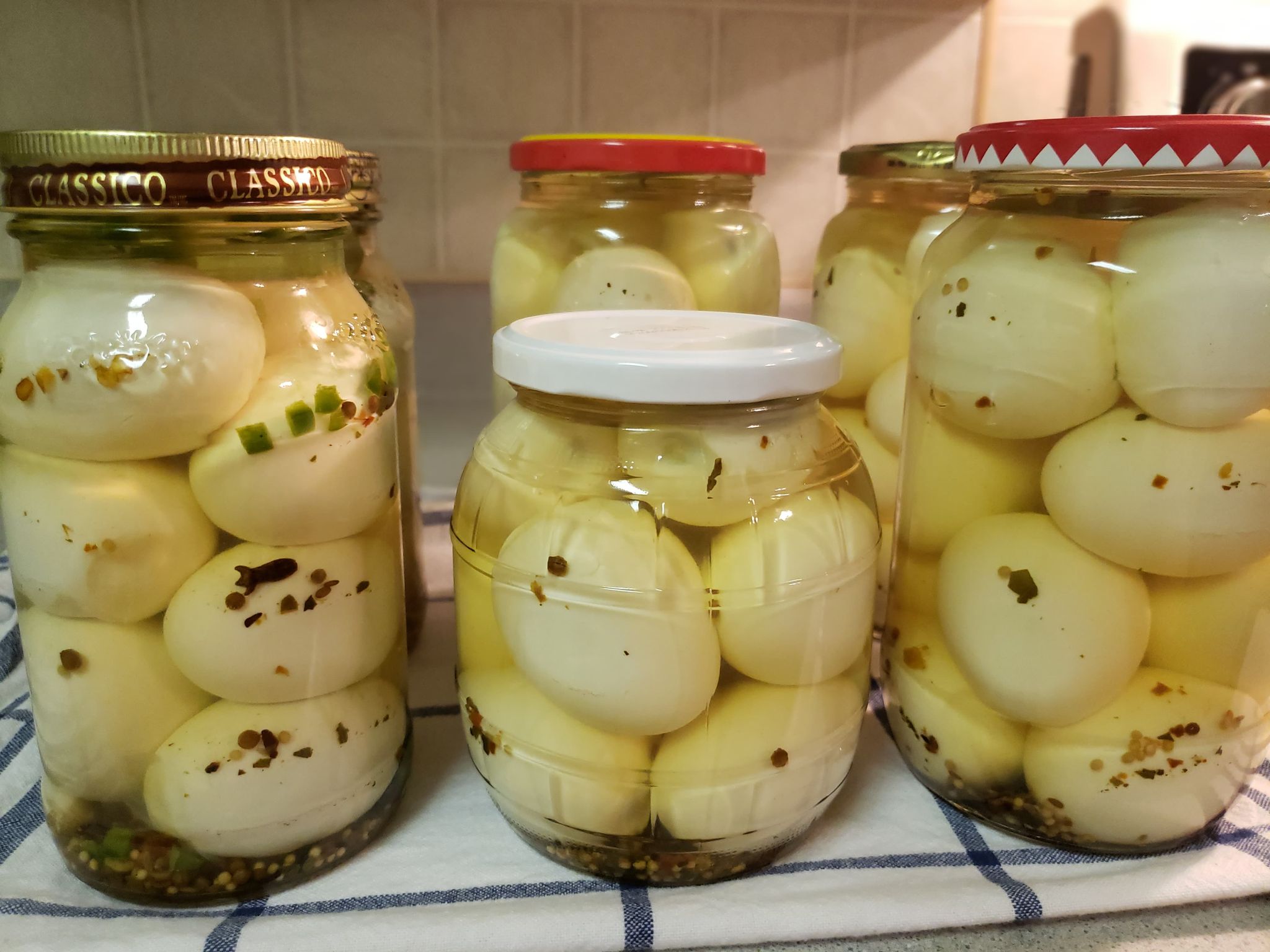 Easy Pickled Eggs Recipe Rainy River Homesteaders