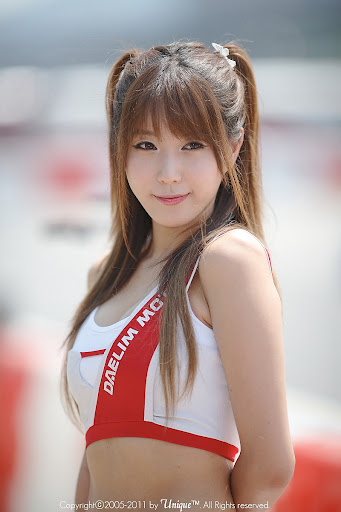 Idolretouch Super Sexy Korean Model Heo Yun Mi 허윤미 In Cj Super Race